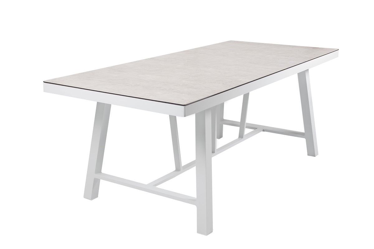 Excalibur Valenti Dining Table – Turfrey.co.nz